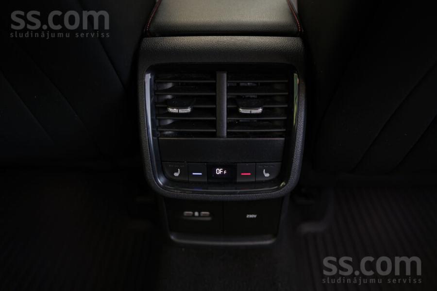Melns Skoda Octavia 2021 Jelgava, ar dzinēja tilpumu 2.00 L un nobraukumu 265 tūkst. km par 23500 €, foto 24 vietnē AUTOMOTO.COM.LV