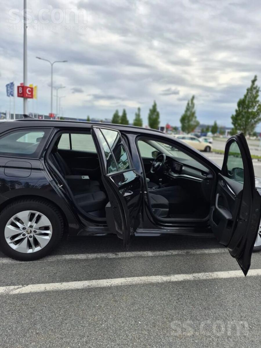 Melns Skoda Octavia 2021 Rīga, ar dzinēja tilpumu 1.00 L un nobraukumu 203 tūkst. km par 12750 €, foto 6 vietnē AUTOMOTO.COM.LV