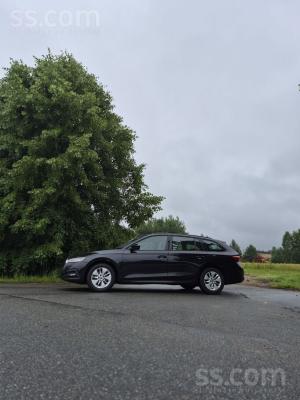 Melns Skoda Octavia 2021 Rīga, ar dzinēja tilpumu 1.00 L un nobraukumu 203 tūkst. km par 11650 €, foto  vietnē AUTOMOTO.COM.LV