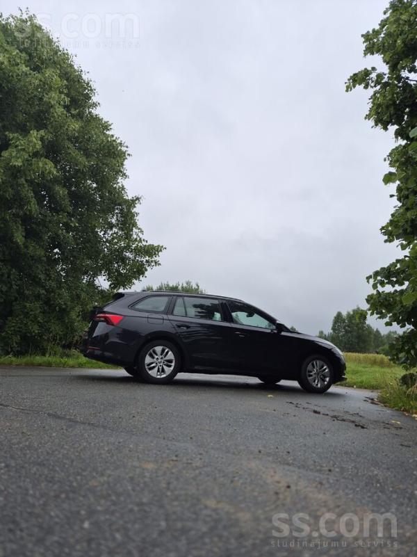 Melns Skoda Octavia 2021 Rīga, ar dzinēja tilpumu 1.00 L un nobraukumu 203 tūkst. km par 11800 €, foto 2 vietnē AUTOMOTO.COM.LV