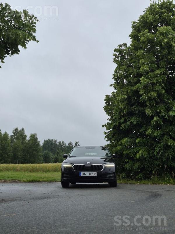 Melns Skoda Octavia 2021 Rīga, ar dzinēja tilpumu 1.00 L un nobraukumu 203 tūkst. km par 11800 €, foto 5 vietnē AUTOMOTO.COM.LV