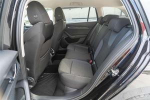 Black Skoda Octavia 2021 in Vilnius, with an engine capacity of 0.00 L and mileage of 250 thousand km for 10900 €, photo 20 on AUTOMOTO.COM.LV
