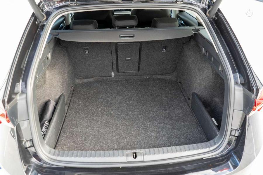 Black Skoda Octavia 2021 in Vilnius, with an engine capacity of 0.00 L and mileage of 250 thousand km for 10900 €, photo 26 on AUTOMOTO.COM.LV