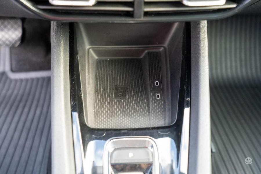 Black Skoda Octavia 2021 in Vilnius, with an engine capacity of 0.00 L and mileage of 250 thousand km for 10900 €, photo 30 on AUTOMOTO.COM.LV