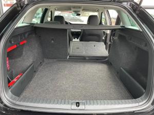 Black Skoda Octavia 2021 in Talsi, with an engine capacity of 1.00 L and mileage of 132 thousand km for 13400 €, photo 6 on AUTOMOTO.COM.LV