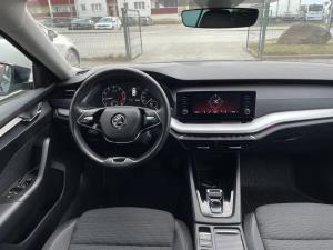 Black Skoda Octavia 2021 in Talsi, with an engine capacity of 1.00 L and mileage of 132 thousand km for 13400 €, photo 8 on AUTOMOTO.COM.LV