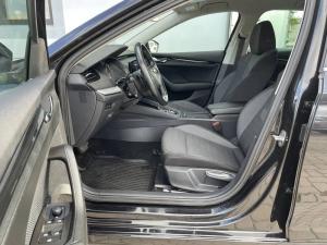 Black Skoda Octavia 2021 in Talsi, with an engine capacity of 1.00 L and mileage of 132 thousand km for 13400 €, photo 24 on AUTOMOTO.COM.LV