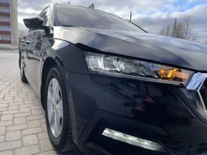 Black Skoda Octavia 2021 in Talsi, with an engine capacity of 1.00 L and mileage of 132 thousand km for 13400 €, photo 27 on AUTOMOTO.COM.LV