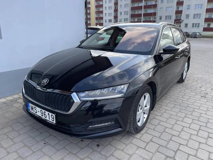 Black Skoda Octavia 2021 in Talsi, with an engine capacity of 1.00 L and mileage of 132 thousand km for 13400 €, photo 32 on AUTOMOTO.COM.LV