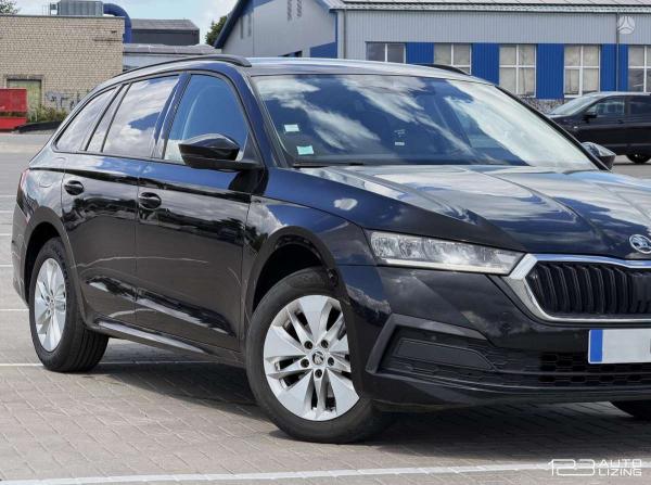 Black Skoda Octavia 2021 in Taurage, with an engine capacity of 2.00 L and mileage of 321 thousand km for 11800 €, photo 6 on AUTOMOTO.COM.LV