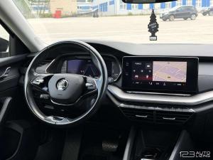 Melns Skoda Octavia 2021 Tauragė, ar dzinēja tilpumu 2.00 L un nobraukumu 321 tūkst. km par 11800 €, foto 19 vietnē AUTOMOTO.COM.LV