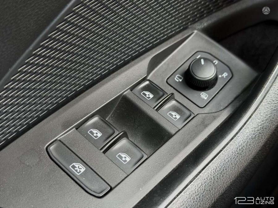Melns Skoda Octavia 2021 Tauragė, ar dzinēja tilpumu 2.00 L un nobraukumu 321 tūkst. km par 11800 €, foto 29 vietnē AUTOMOTO.COM.LV