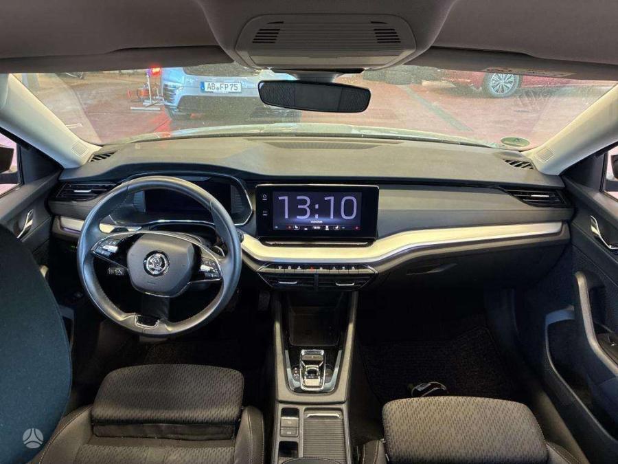 Melns Skoda Octavia 2021 Marijampole, ar dzinēja tilpumu 1.97 L un nobraukumu 236 tūkst. km par 12439 €, foto 7 vietnē AUTOMOTO.COM.LV