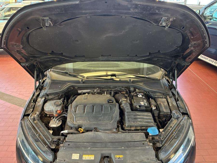 Melns Skoda Octavia 2021 Marijampole, ar dzinēja tilpumu 1.97 L un nobraukumu 236 tūkst. km par 12439 €, foto 13 vietnē AUTOMOTO.COM.LV