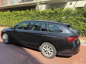 Black Skoda Octavia 2021 in Vilnius, with an engine capacity of 1.97 L and mileage of 195 thousand km for 14650 €, photo 12 on AUTOMOTO.COM.LV