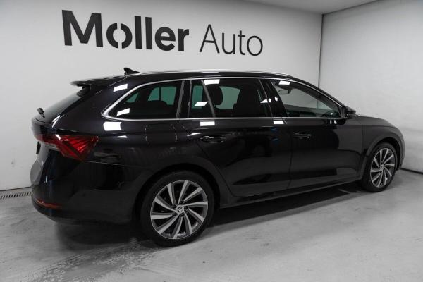 Black Skoda Octavia 2021 in Vilnius, with an engine capacity of 1.40 L and mileage of 76 thousand km for 20900 €, photo 7 on AUTOMOTO.COM.LV