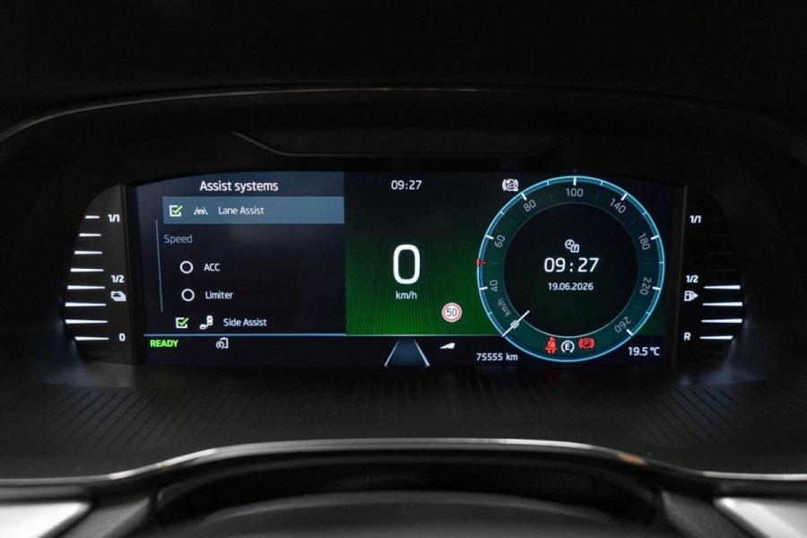 Black Skoda Octavia 2021 in Vilnius, with an engine capacity of 1.40 L and mileage of 76 thousand km for 20900 €, photo 17 on AUTOMOTO.COM.LV
