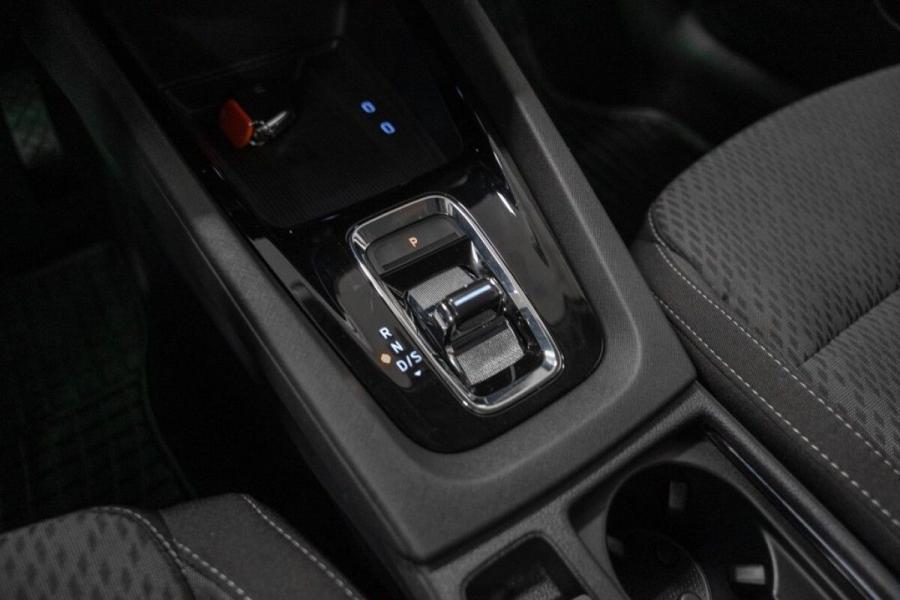 Black Skoda Octavia 2021 in Vilnius, with an engine capacity of 1.40 L and mileage of 76 thousand km for 20900 €, photo 24 on AUTOMOTO.COM.LV