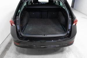 Black Skoda Octavia 2021 in Vilnius, with an engine capacity of 1.40 L and mileage of 76 thousand km for 20900 €, photo 27 on AUTOMOTO.COM.LV