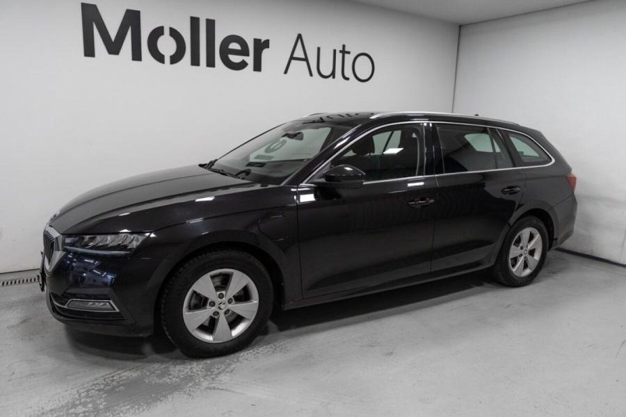 Melns Skoda Octavia 2021 Viļņa, ar dzinēja tilpumu 1.40 L un nobraukumu 136 tūkst. km par 16900 €, foto 6 vietnē AUTOMOTO.COM.LV