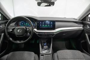 Melns Skoda Octavia 2021 Viļņa, ar dzinēja tilpumu 1.40 L un nobraukumu 136 tūkst. km par 16900 €, foto 13 vietnē AUTOMOTO.COM.LV