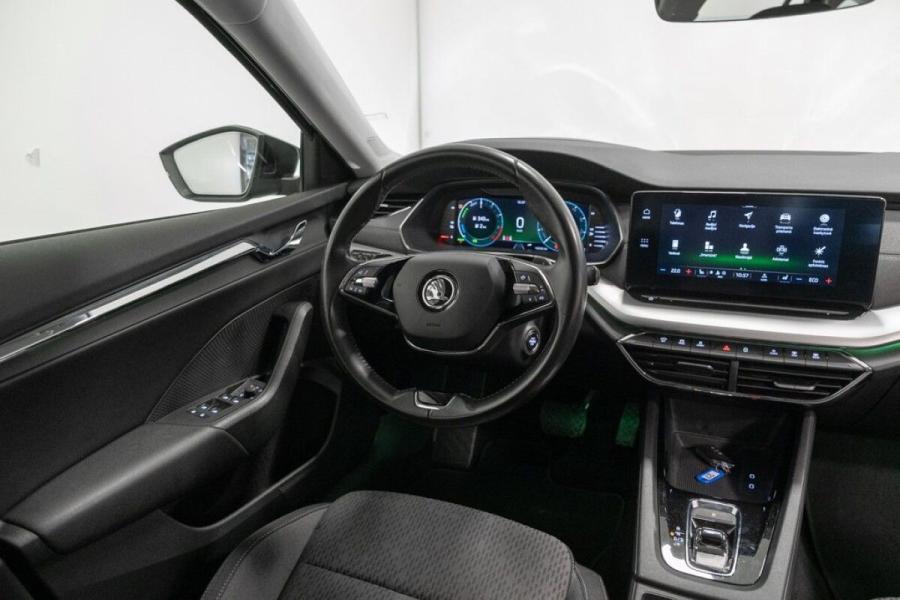 Melns Skoda Octavia 2021 Viļņa, ar dzinēja tilpumu 1.40 L un nobraukumu 136 tūkst. km par 16900 €, foto 14 vietnē AUTOMOTO.COM.LV