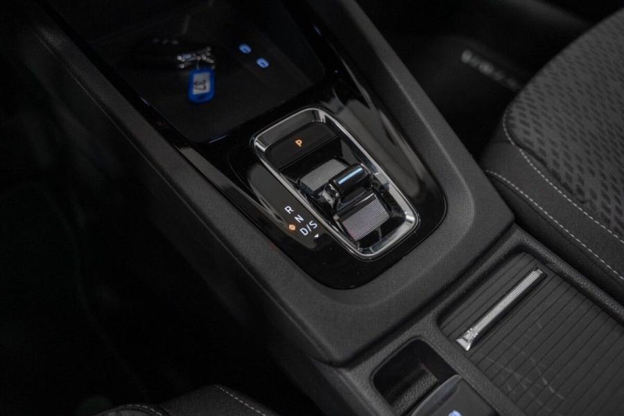 Melns Skoda Octavia 2021 Viļņa, ar dzinēja tilpumu 1.40 L un nobraukumu 136 tūkst. km par 16900 €, foto 25 vietnē AUTOMOTO.COM.LV