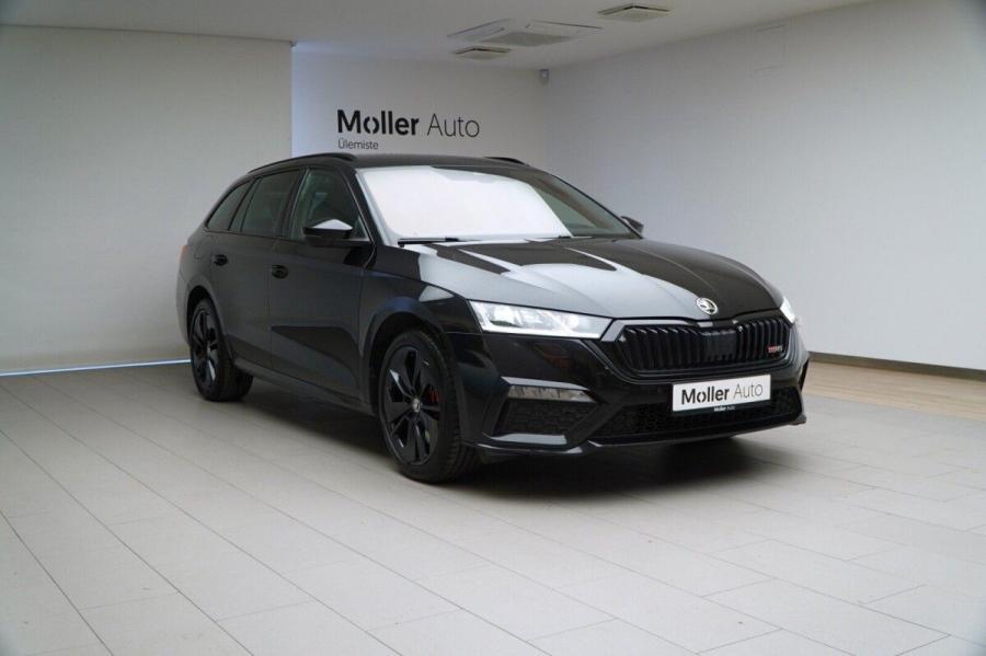 Black Skoda Octavia 2021 in Peetri, with an engine capacity of 1.40 L and mileage of 116 thousand km for 23700 €, photo 4 on AUTOMOTO.COM.LV