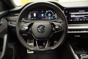 Black Skoda Octavia 2021 in Peetri, with an engine capacity of 1.40 L and mileage of 116 thousand km for 23700 €, photo 14 on AUTOMOTO.COM.LV