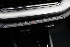 Black Skoda Octavia 2021 in Peetri, with an engine capacity of 1.40 L and mileage of 116 thousand km for 23700 €, photo 16 on AUTOMOTO.COM.LV