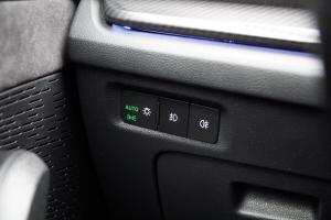 Black Skoda Octavia 2021 in Peetri, with an engine capacity of 1.40 L and mileage of 116 thousand km for 23700 €, photo 26 on AUTOMOTO.COM.LV