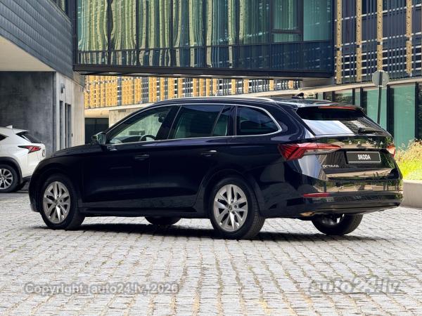 Melns Skoda Octavia 2021 Tallina, ar dzinēja tilpumu 2.00 L un nobraukumu 181 tūkst. km par 18290 €, foto 7 vietnē AUTOMOTO.COM.LV