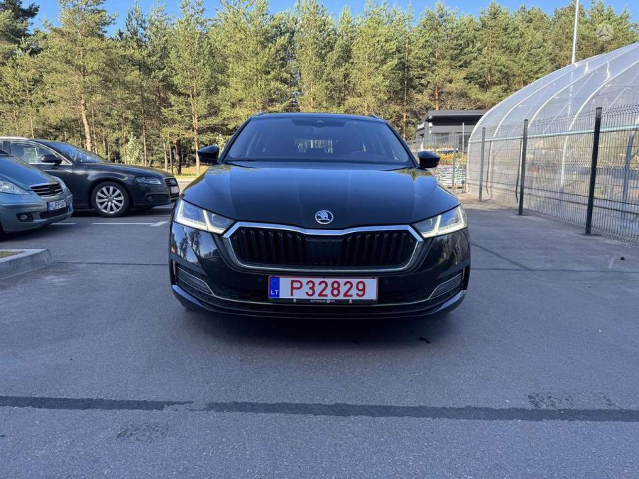Melns Skoda Octavia 2021 Utena, ar dzinēja tilpumu 1.97 L un nobraukumu 224 tūkst. km par 15900 €, foto 4 vietnē AUTOMOTO.COM.LV