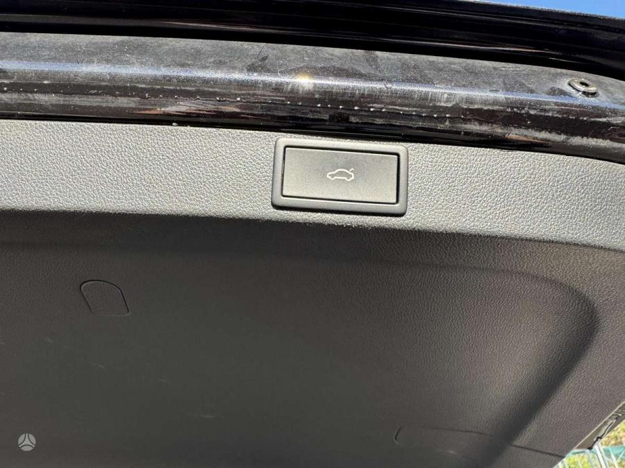 Melns Skoda Octavia 2021 Utena, ar dzinēja tilpumu 1.97 L un nobraukumu 224 tūkst. km par 15900 €, foto 23 vietnē AUTOMOTO.COM.LV