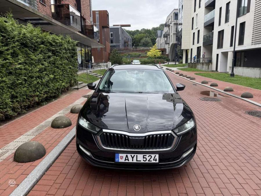 Black Skoda Octavia 2021 in Klaipeda, with an engine capacity of 1.97 L and mileage of 195 thousand km for 14650 €, photo 3 on AUTOMOTO.COM.LV
