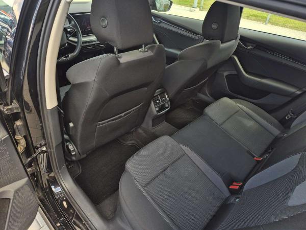 Melns Skoda Octavia 2021 Šauļi, ar dzinēja tilpumu 1.40 L un nobraukumu 124 tūkst. km par 16900 €, foto 8 vietnē AUTOMOTO.COM.LV