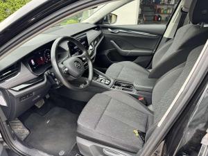Black Skoda Octavia 2021 in Vilnius, with an engine capacity of 1.97 L and mileage of 195 thousand km for 14600 €, photo 10 on AUTOMOTO.COM.LV