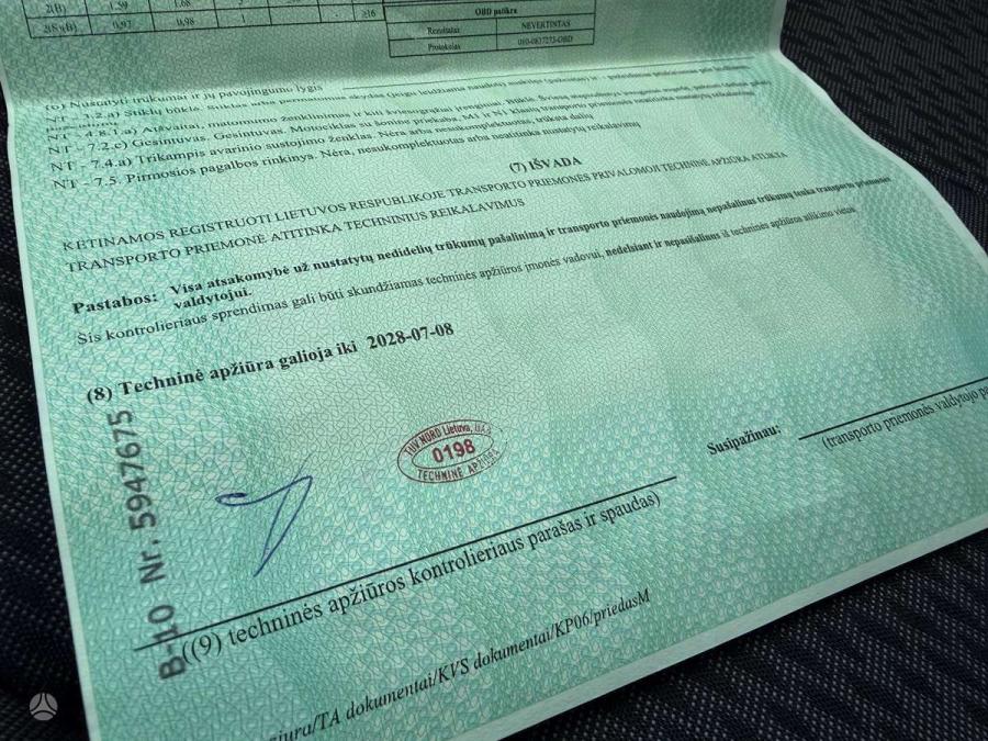 Черный Шкода Октавия 2021 в Каунас, объемом двигателя 1.97 л и пробегом 215 тыс. км за 10700 €, фото 17 на AUTOMOTO.COM.LV