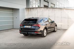 Black Skoda Octavia 2021 in Tartu, with an engine capacity of 1.50 L and mileage of 121 thousand km for 15900 €, photo 10 on AUTOMOTO.COM.LV