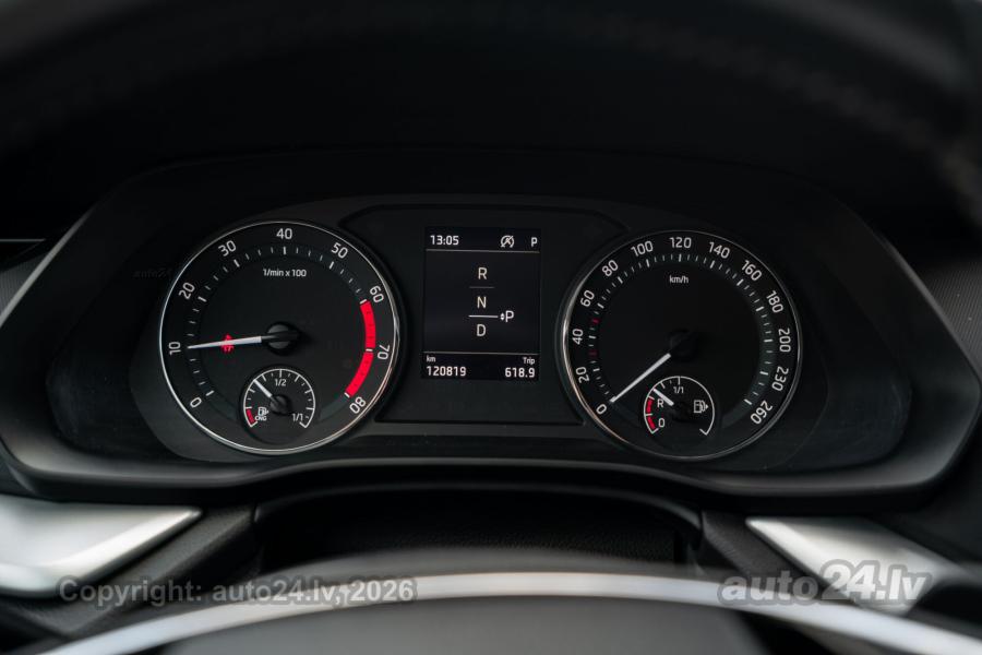 Black Skoda Octavia 2021 in Tartu, with an engine capacity of 1.50 L and mileage of 121 thousand km for 15900 €, photo 17 on AUTOMOTO.COM.LV
