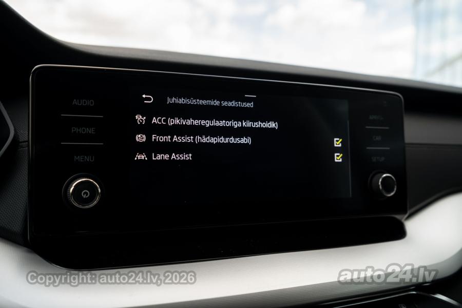 Black Skoda Octavia 2021 in Tartu, with an engine capacity of 1.50 L and mileage of 121 thousand km for 15900 €, photo 22 on AUTOMOTO.COM.LV
