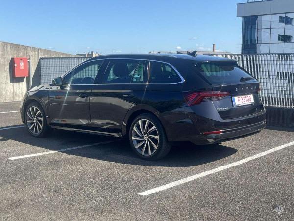 Black Skoda Octavia 2021 in Vilnius, with an engine capacity of 1.40 L and mileage of 145 thousand km for 17850 €, photo 2 on AUTOMOTO.COM.LV