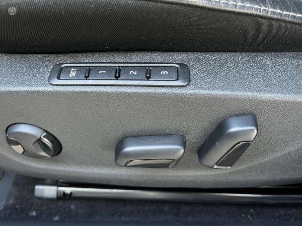 Black Skoda Octavia 2021 in Vilnius, with an engine capacity of 1.40 L and mileage of 145 thousand km for 17850 €, photo 10 on AUTOMOTO.COM.LV