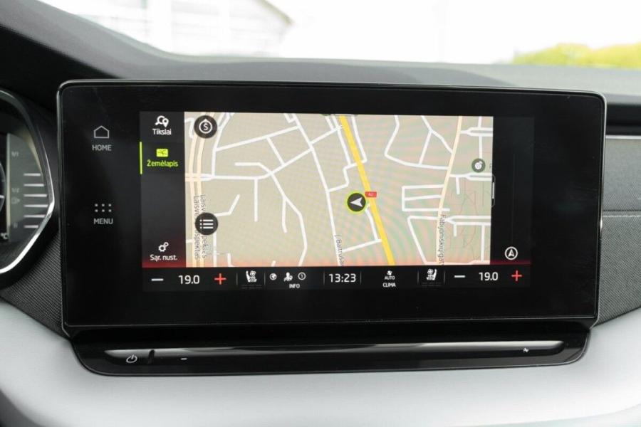 Black Skoda Octavia 2021 in Vilnius, with an engine capacity of 2.00 L and mileage of 166 thousand km for 17950 €, photo 14 on AUTOMOTO.COM.LV