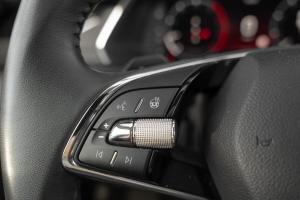 Black Skoda Octavia 2021 in Vilnius, with an engine capacity of 2.00 L and mileage of 166 thousand km for 17950 €, photo 22 on AUTOMOTO.COM.LV