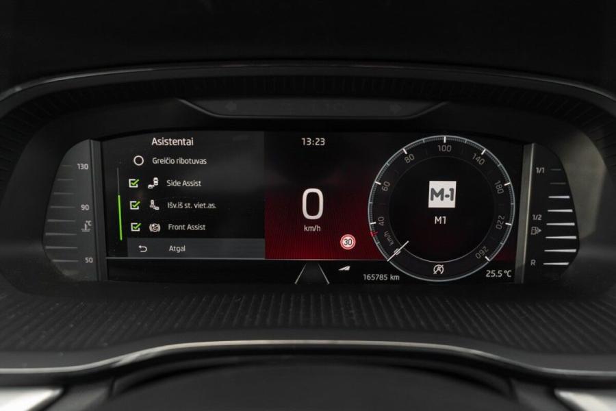 Black Skoda Octavia 2021 in Vilnius, with an engine capacity of 2.00 L and mileage of 166 thousand km for 17950 €, photo 24 on AUTOMOTO.COM.LV