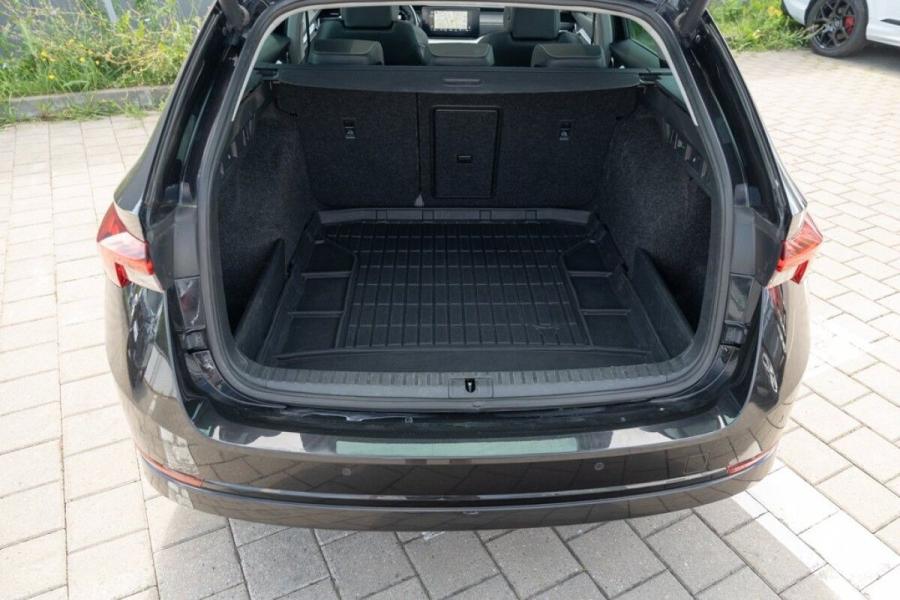 Black Skoda Octavia 2021 in Vilnius, with an engine capacity of 2.00 L and mileage of 166 thousand km for 17950 €, photo 26 on AUTOMOTO.COM.LV