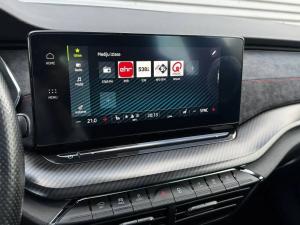 Melns Skoda Octavia 2021 Rīga, ar dzinēja tilpumu 2.00 L un nobraukumu 210 tūkst. km par 20900 €, foto 21 vietnē AUTOMOTO.COM.LV