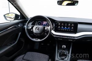 Melns Skoda Octavia 2021 Rīga, ar dzinēja tilpumu 1.50 L un nobraukumu 125 tūkst. km par 16500 €, foto 9 vietnē AUTOMOTO.COM.LV