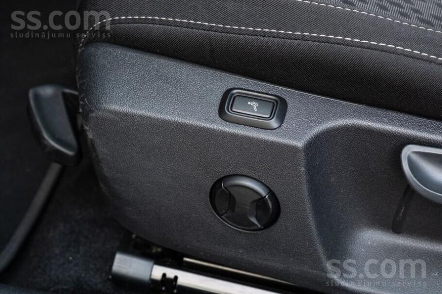 Melns Skoda Octavia 2021 Rīga, ar dzinēja tilpumu 1.50 L un nobraukumu 125 tūkst. km par 16500 €, foto 17 vietnē AUTOMOTO.COM.LV